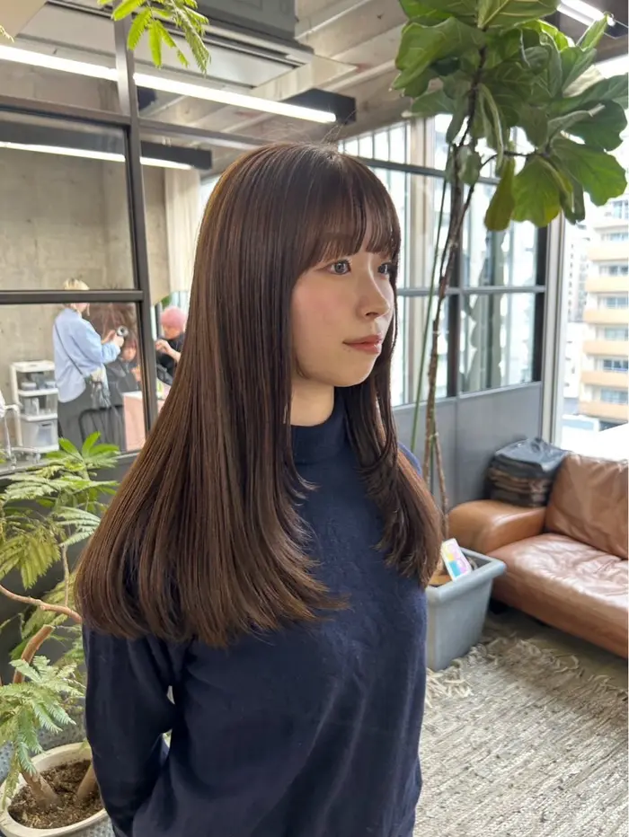 レイヤーがしっかり入っているとストレートでも可愛く仕上がります｜ナガノリノ /ボブ/ ベージュ/暖色(Union所属)のヘアスタイル・髪型 ...