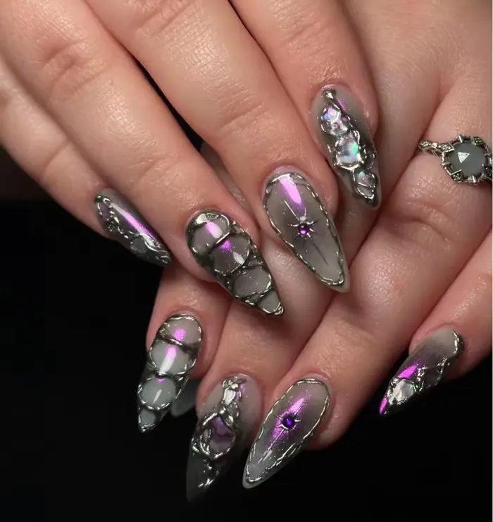 池袋駅から徒歩5分 持ち込みデザインOK 経験5年・NailieランキングTOP1ネイリ｜Ume Nail Studioのネイルデザイン ...