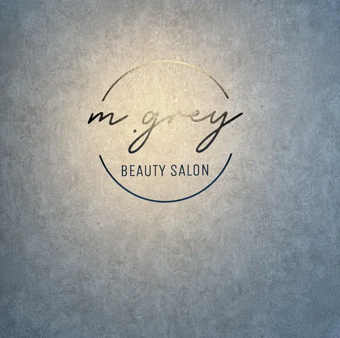 m.grey beauty salon所属・吉田 菜摘のネイルサロン・ネイリスト情報｜ミニモ