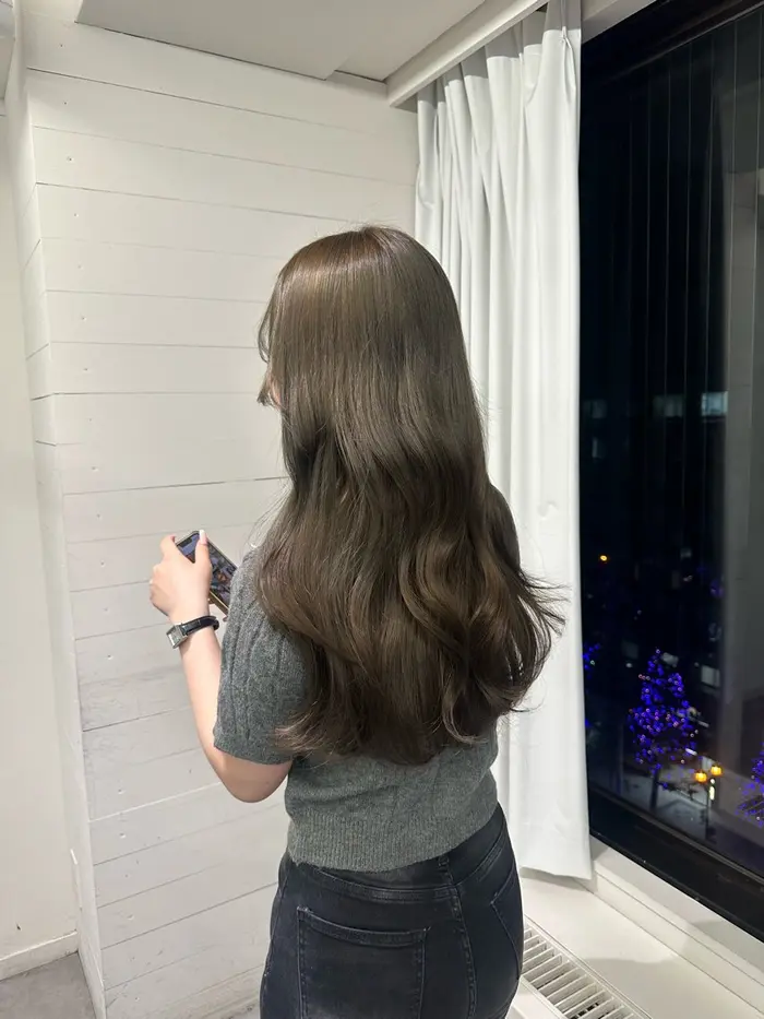 盛れるヘア♡ 似合わせカット(elu by ahnkism所属)のヘアカタログ｜ミニモ