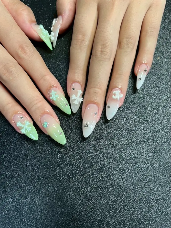 STEW nail ⓢⓐⓨⓐⓚⓐ(STEWnail所属)のネイルデザイン(20251003202321)｜ミニモ