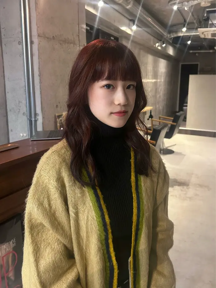 One color-Bordeaux Red ｜田中 沙和(soi rium所属)のヘアスタイル・髪型(20251024013319)｜ミニモ
