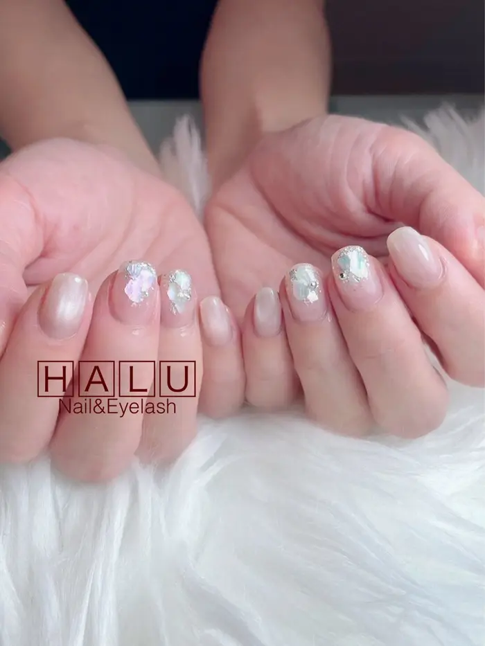夏に必須のシェルが主役｜HALU ハル(HALU所属)のネイルデザイン(20250715124135)｜ミニモ