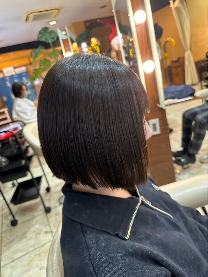 #寒色ベージュ #暗めカラー #ワンカラー｜鎌田 一徳(Conoah spark所属)のヘアカタログ(20250613070801)｜ミニモ