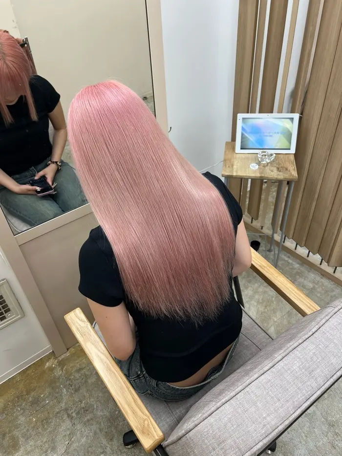 white pink ハイトーンカラー#ブリーチカラー##カラー#ダブルカラー#デザインカラ｜SOYONなんば店 ／韓国風(SOYON なんば店所属)のヘアカタログ ...