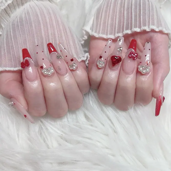 #レースネイル#ちゅるちゅるマグネットネイル#リボンネイル #地 雷系ネイル#クリアネイル #チーク｜Ume Nail Studioのネイル ...