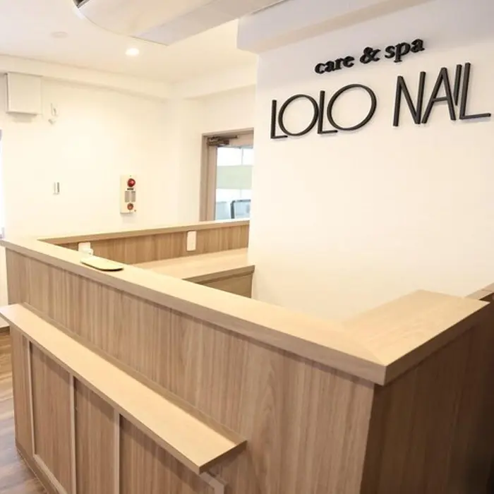 芝 愛華(LoLo NAIL所属)のネイルサロン・ネイリスト情報｜ミニモ
