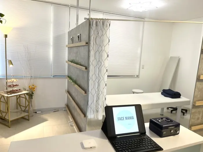 小顔矯正サロン FACE MANIA所属・小顔矯正サロン FACE MANIAのエステ・リラクサロン・エステティシャン・セラピスト情報｜ミニモ