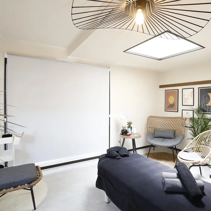 漢方アロマサロン FLOWaveのエステ・リラク・エステティシャン情報｜ミニモ