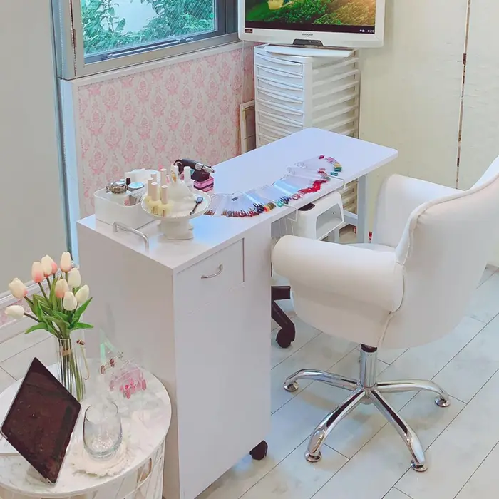 bebe nail(bebe nail所属)のメニュー｜ミニモ