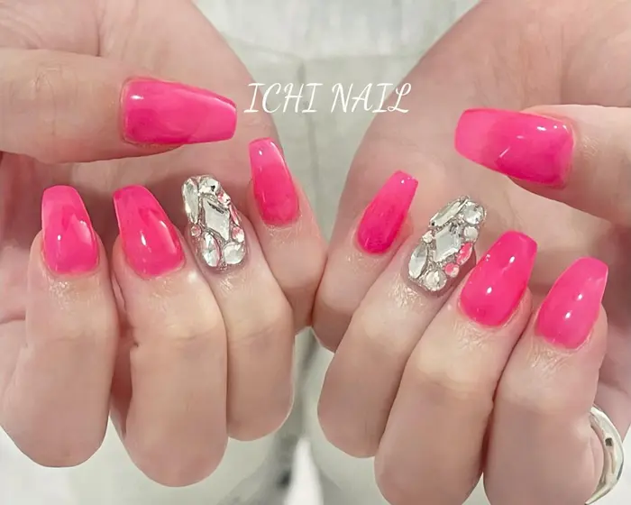 YOSHI(ICHI NAIL所属)のネイルデザイン(20250313231518)｜ミニモ