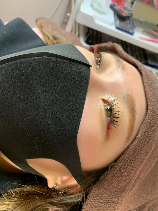 フラットラッシュ140 ポイントカラー｜eyelashsalon Camel所属・ma yuの眉毛・アイブロウカタログ ...