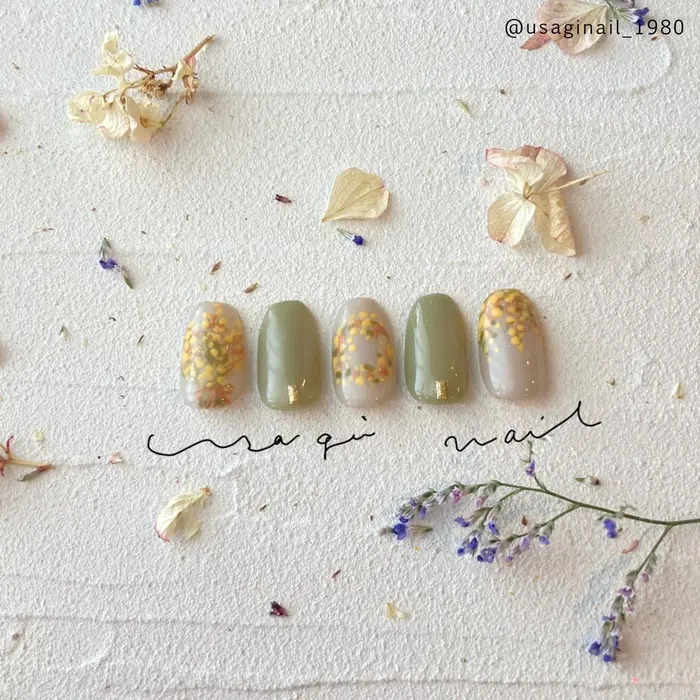 #ミモザ #ミモザネイル #お花ネイル #フラワーネイル #手書きアートネイル #ニュアンス #春ネ｜usagi nailのネイルデザイン ...